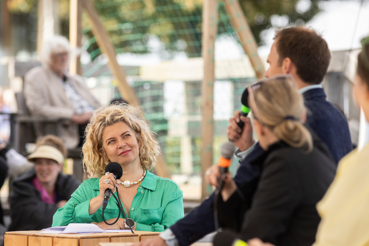 Folkemødet 2024: Byggeriets dilemmaer med Sara Bro|Danske ...